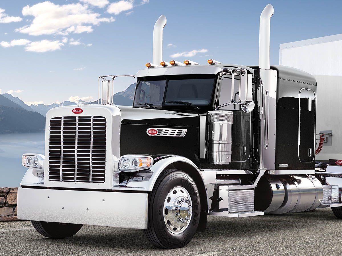 Peterbilt vs DAF Trucks - Loads Kiwi